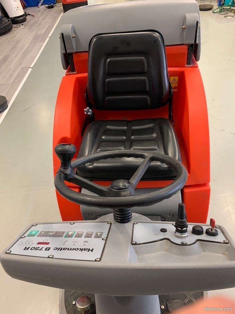 Hako Hakomatic B750R Siivouskoneet Nettikone