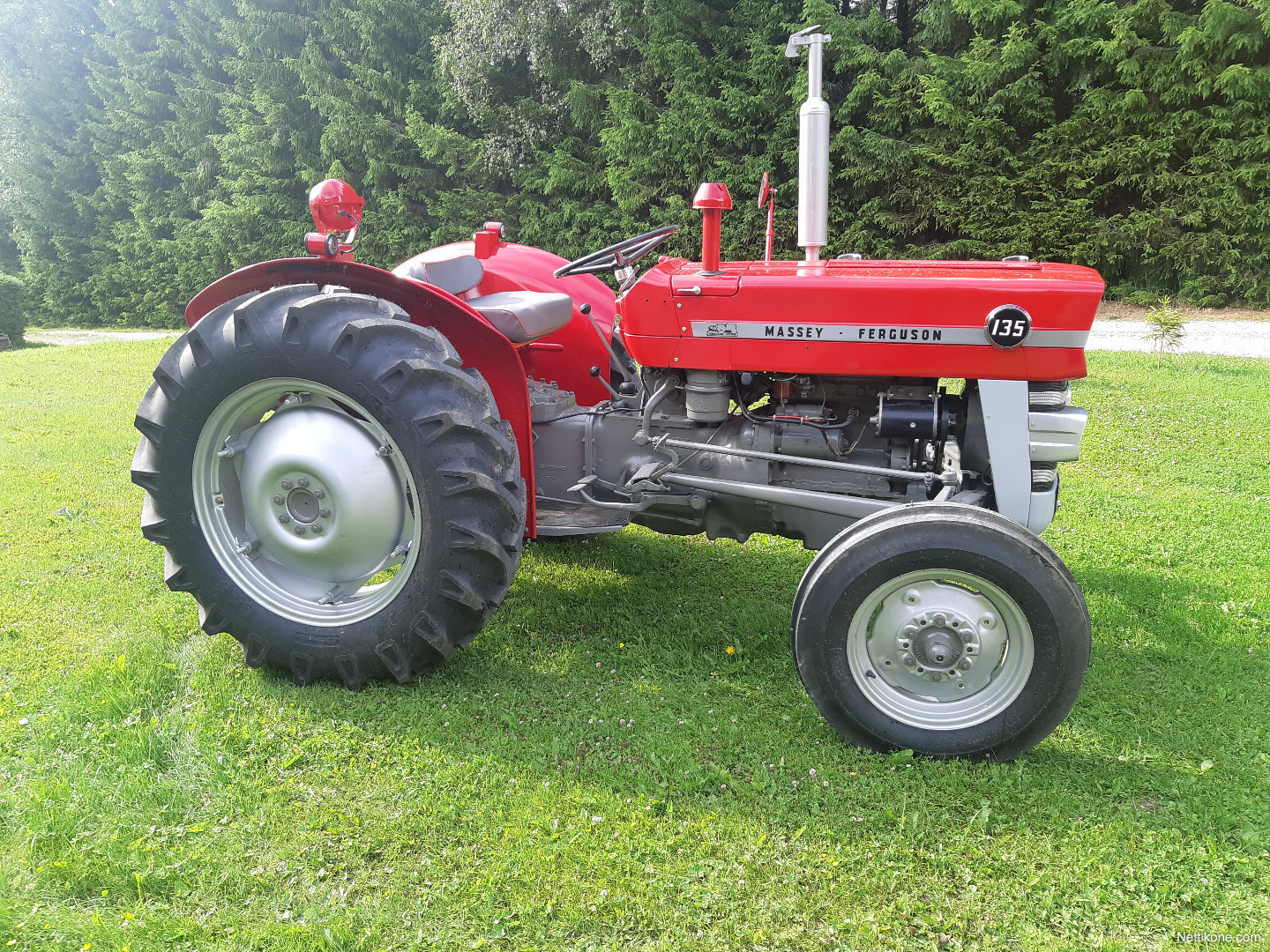 Massey Ferguson 135 Traktorit 1967 Nettikone