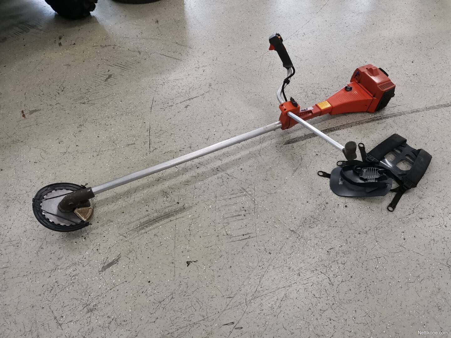 Husqvarna 240R raivaussahat - Nettikone