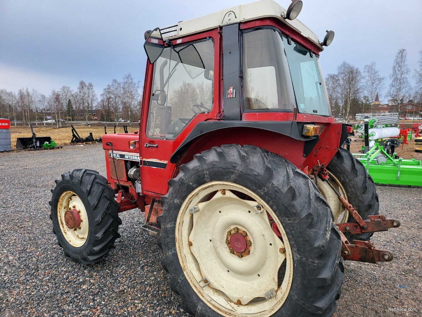 International 585XL traktorit, 1982 - Nettikone